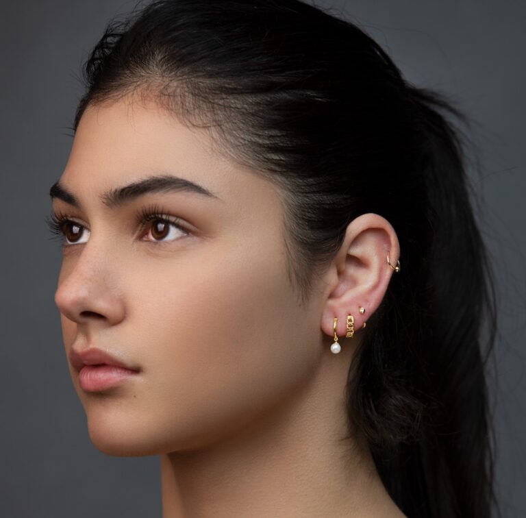 The Lobe Piercing: Five Things You Might Not Know